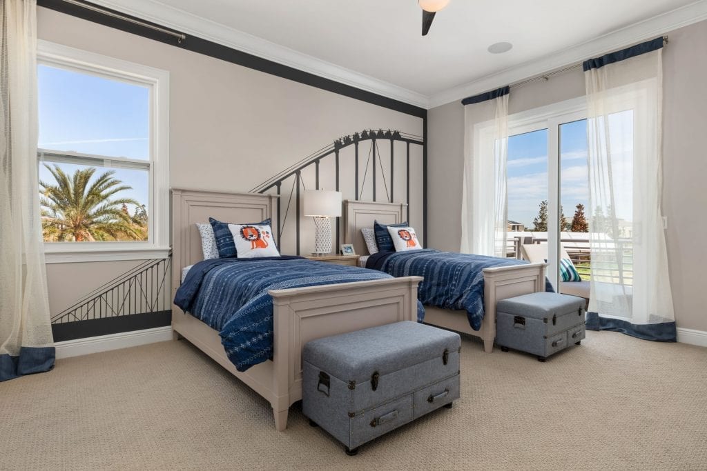 Gallery - The Bear's Den at Reunion